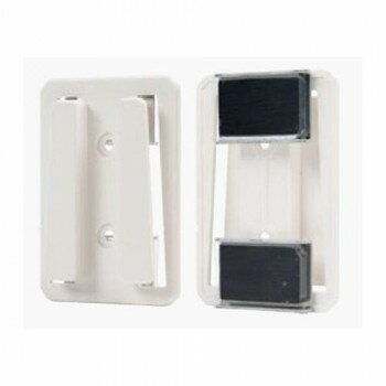 縦型ペーパータオルホルダー(PTH200)用。冷蔵庫やレンジ台などの壁に簡単に固定できる、便利なマグネット付きブラケットです。サイズW70×D19×H100mm個装サイズ：11.0×8.0×3.0cm重量113g個装重量：200g素材・材質...