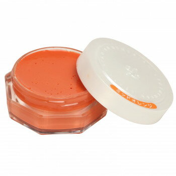 ツヤ革靴用靴クリーム。革本来の質感を活かす靴クリームです。【使用上の注意】※シミや色落ちする場合もありますので目立たない所で確認してからご使用ください。※爬虫類などの特殊な革、エナメル革、起毛革、布地には使用できません。サイズ個装サイズ：5...