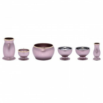 花立、灯立、香炉、茶湯器、仏器、線香差しの6点セット上品な光沢が美しい真鍮製のステージ用6点セットです。ステージにピッタリ合うサイズです。サイズ個装サイズ：30.0×20.0×15.0cm重量1002g個装重量：650g素材・材質本体:真鍮...