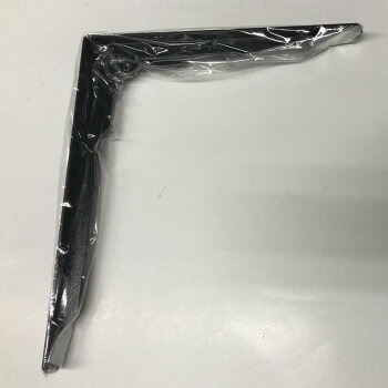 重厚感と、スマートさを兼ね備えたブラケット。エンボス調仕上から生まれる、落ち着いた重厚感と、スマートさを兼ね備えたブラケット。※耐荷重は取り付け下地の堅い場所でのご使用を前提としてください。※撮影環境やモニターの設定などにより、実際の商品と...