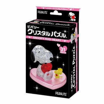 完成後はインテリアとしてこのパズルは透明のピースを組み上げる立体ジグソーパズルです。完成すると、クリスタルのように美しく輝くインテリアとして楽しめます。ハートを抱きしめている姿がかわいいスヌーピーとウッドストックが出来上がります。サイズ個装...