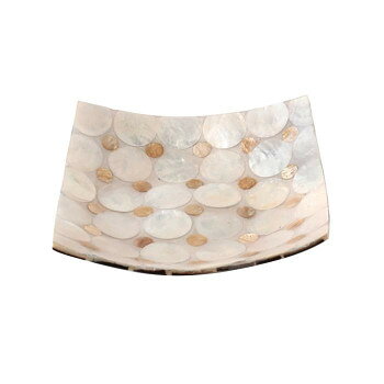 ゴールドのドットシェルがアクセントにココナツのトレイに光沢のあるシェルを丸く、薄く削りあしらったトレイ。シェルの輝きが綺麗です。サイズ15×D15×H4cm個装サイズ：20×20×10cm重量個装重量：200g素材・材質貝生産国インドネシア...