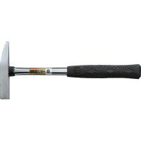 多用途に使用できるハンマー。屋根板金、ダクト、製函、電気工事等、多用途に使用できます。サイズ全長330mm、頭長:140mm、口径:14(18)×H21mm(台形)個装サイズ：33×14×14cm重量個装重量：540g素材・材質炭素鋼製造国...