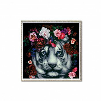 おすすめちょうどいいグッドサイズ。絵と額がセットになった商品です。キャンバスにひとつひとつハンドペイントが施されたアートに樹脂フレームをセットしたアートフレーム。※多少色や絵柄が写真と異なることがあります。サイズ外寸:W63×H63cm個装...