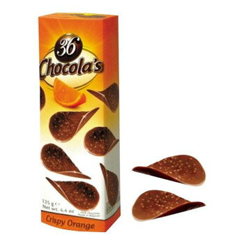 オレンジフレーバーのミルクチョコレート。ライスパフを混ぜ込むことで、サクサクとしたより軽い食感を生み出したクリスピータイプのチョコチップスです。※日祝の納品不可、日祝の着日指定もお受けできかねます。サイズ個装サイズ：38×15×24cm重量...