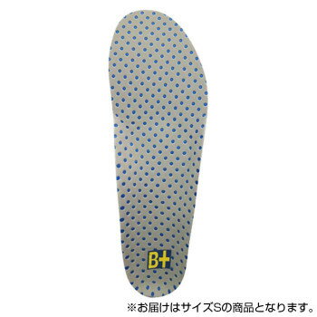 前後左右の動きの多いスポーツシーンや自転車に最適少し硬めの素材を採用し、激しい動きを確実に受け止めるサポートを実現。パフォーマンスアップにつながりながら、ヒザや腰への負担を軽減します。また、女性で外反母趾や開張足(足指の付け根にタコができて...