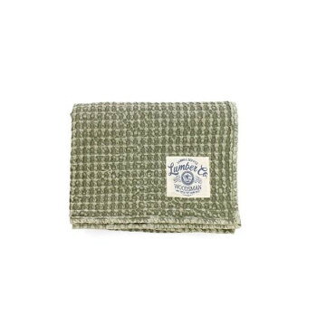 おすすめインドコットン、ワッフル織りのマルチカバーです。薄手ですがブランケットとしても保温性が高く、夏の冷房対策にも。カラーの褪せ加減が格好良く雰囲気があるため、ソファーなどに掛けても様になります。用途を限定せずにワンポイントで使っていただ...