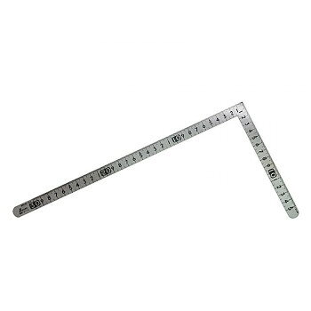 曲尺小型裏面角目です。サイズ330(165)×15×1.1mm個装サイズ：33.2×16.4×1.3cm重量60g個装重量：60g素材・材質ステンレス仕様角部形状:同厚【表目盛】長枝:外目盛30cm、内目盛5mmピッチ30cm、短枝:外目盛...