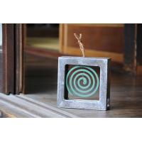 モダンな蚊遣り。おしゃれな信楽焼の蚊取器です。サイズ6×16.5×16.5cm個装サイズ：18×18×7cm重量1100g個装重量：1200g素材・材質陶器(信楽焼)製造国日本モダンな蚊遣り。 ※蚊取り線香は商品には含まれておりません。 お...