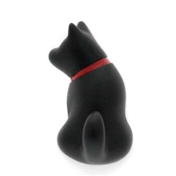 おすすめ赤い首輪が目印で、シンプルな形の中に犬の愛らしさを表現したマグネットです。飛び出した足やしっぽには輪ゴムやマスキングテープなどの小物をかけることができます。※本来の用途以外には使用しないでください。※食べ物ではありません。※窒息など...