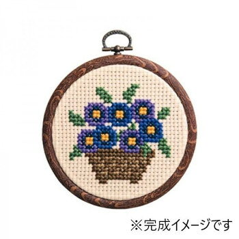 お花をデザインしたクロスステッチキット。1日で完成!初級者の方でもかんたんに楽しめるクロスステッチキット。製作時間の目安は3〜4時間。サイズ額内径:10.5cm×10.5cm個装サイズ：24×14.5×1.2cm重量個装重量：75g素材・材...