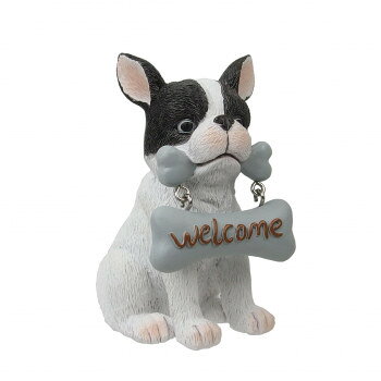 骨をくわえた愛らしい犬のミニオブジェWELCOMEの骨をくわえた愛らしい犬のミニオブジェ。小さなサイズながら存在感があり、玄関やデスクに置くだけで温かい雰囲気を演出します。インテリアのアクセントや来客へのウェルカムサインとしてもぴったりの癒...