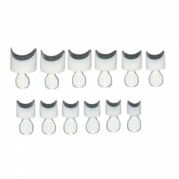 おすすめサロンワーク向きなチップの長さです。リペア部分をしっかり補強します。ネイルフォルムに響かない薄さです。爪にフィットするカーブです。※手指を消毒し、必ず清潔な状態でご使用ください。※爪に異常のある方は使用しないでください。※爪に異常が...