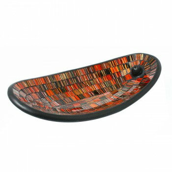 アジアンテイストなインセンスホルダー。職人による手作業で1つ1つ丁寧にモザイクを組み合わせてデザインされたインセンスホルダーです。深い味わいのある素敵なデザインです。※ハンドメイドの為、サイズに若干の個体差があります。サイズ約25×12.5...