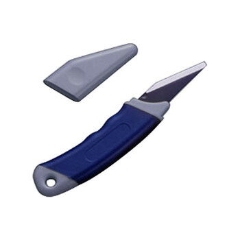 シャープな切れ味の切出ナイフ。とても切れ味がよいペナント切出ナイフです。サイズ個装サイズ：16.5×2.8×1cm重量個装重量：55g素材・材質刃部:付鋼柄部:ABS樹脂生産国日本fk094igrjs