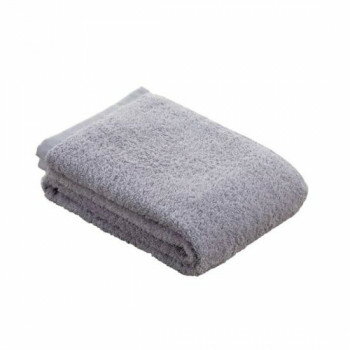 肌触りやわらかなミニバスタオル吸水・速乾性に優れたやわらかタオルです。サイズ約50×100cm個装サイズ：27.0×18.0×5.0cm重量個装重量：184g素材・材質綿100%仕様洗濯機洗い可(洗濯ネット使用)手洗い可タンブル乾燥不可生産...