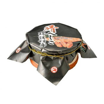 サバへしこの切り身を詰めたサバへしこの切り身を杉樽に詰めました。内容量3切サイズ個装サイズ：95×32×32cm重量個装重量：2400g仕様賞味期間：製造日より90日発送方法：冷蔵発送生産国ノルウェー原材料名称：魚介加工品(鯖糠漬)鯖(ノル...