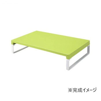 おすすめ台の上にはPCモニターや電話、ラックなどが収まり、下段はノートPCやデスク小物の収納にスッキリ納まりスペースが増えます。奥行700mmのデスクではA3用紙が縦に置けます。奥行450mmのデスクでは縦200mm以下の手帳サイズが置けま...