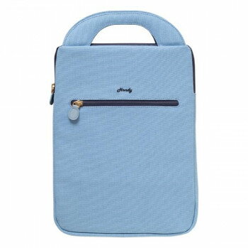 おすすめシンプルで使いやすいデザインのタブレットポーチです。通学用にも最適!サイズ縦390×横235×幅25mm個装サイズ：39×23.5×2.5cm重量212g個装重量：212g素材・材質綿/ナイロン/ポリエステル他仕様カラー:ブルー生産...