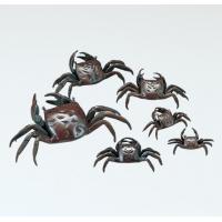 四季の庭園に静かに溶け込みます!蟹やカエル、金魚、亀、猿、ワニ、などの生き物達には古来より長寿や金運といったご利益があるといわれています。お庭の片隅に置いたり、石の上に飾ってみるのもオススメです。サイズ9×4.5cm個装サイズ：10×10×...