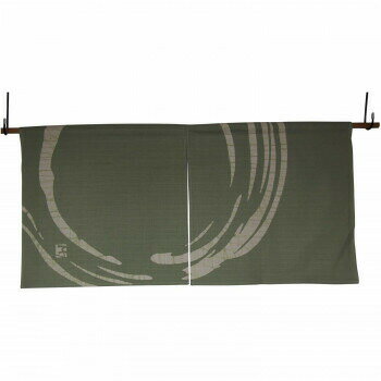 お部屋を彩る!のれんからはみ出すほど大きな、勢いのある丸です。ろうけつ染めの味のあるひび割れ模様です。お取り扱い方法:洗濯はドライクリーニングをお勧めします。ご家庭で洗濯される場合は手洗の後、形を整えて陰干しして下さい。※お客様のお使いのモ...