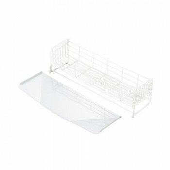 おすすめシンクサイドのわずかなスペースに設置できる水切りです。スライド式なので、洗い物の量に応じて便利に使えます。斜めトレーでシンクに直接流れていきます。サイズ幅15〜27.5×奥行57×高15.7cm個装サイズ：59.3×24.2×20....