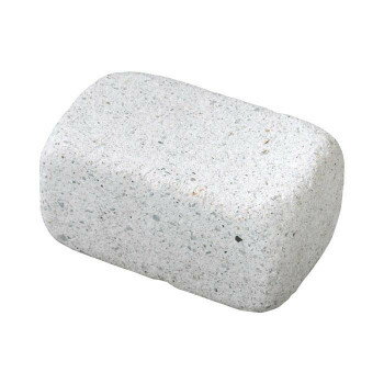 手乗りサイズの小さなレンガ真っ白な明るい色彩の小さなレンガです。ベランダや箱庭ガーデン、小さな花壇などで扱いやすいサイズです。やや丸み帯びた優しいフォルムは、おもちゃのように手軽に並べられ、植物の鉢隠しや花台、インテリアのワンポイントにも利...