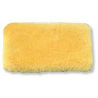 患部の床ずれ防止や頭部の術後枕に最適!上質の子羊の毛100％を特殊加工した医療用毛皮。通気性にすぐれ、体圧分散、摩擦軽減に効果的。サイズ幅25×長さ35×厚さ約3cm個装サイズ：26×36×4cm重量190g個装重量：290g素材・材質表面...