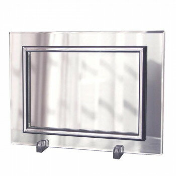 全てが鏡のフォトフレームです。さりげなくミラーとして使えるフォトフレームです。フォトフレームはハガキサイズに対応しているので、PCからプリントした写真紙などにもご使用いただけます。サイズ約200×150×10mm個装サイズ：22×18×2c...