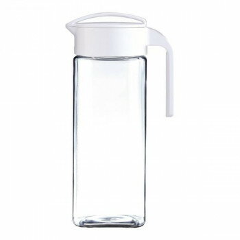 おすすめ縦置き、横置き可能なので冷蔵庫内の収納性に優れています。広口の本体開口部で内部のお手入れも簡単です。サイズ152×103×H295mm個装サイズ：32×15×10cm重量個装重量：320g素材・材質本体:AS樹脂フタ・ネジ栓:ポリプ...