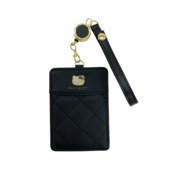 大人可愛いハローキティパスケース上品なキルティングとラインストーンを散りばめたハローキティパーツが大人可愛い。サイズ(約)W73×H104×D5mm個装サイズ：3×15×12cm重量個装重量：100g素材・材質合成皮革仕様(C)2025 S...