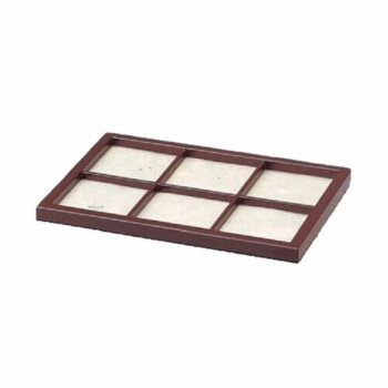 源氏物語盛器(蓋)新溜を施した源氏物語盛器(蓋)です。サイズ6寸:181×126×14mm個装サイズ：17.3×17.3×10.9cm重量個装重量：225g素材・材質ABS樹脂生産国日本fk094igrjs