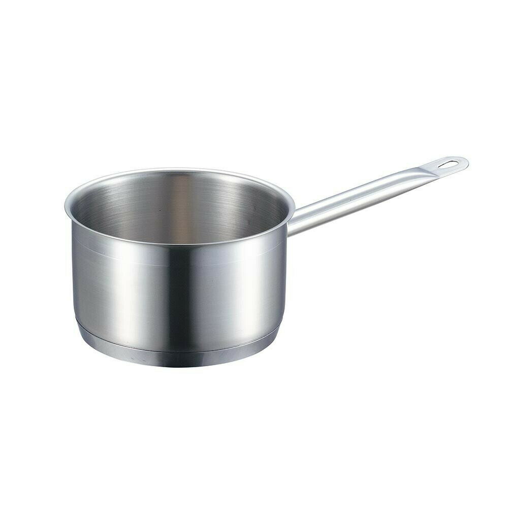 ひと目でわかる計量目盛り採用鍋底に熱効率の高い三層鋼を使用することにより、短時間調理をサポート。電磁調理器に最適です。鍋の内面に計量メモリを採用スムーズな調理行程をサポートします。サイズ外寸:φ233mm、底径:207mm、内寸:φ220m...