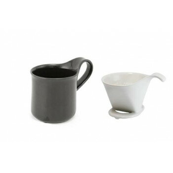 お手軽ドリップコーヒーお手軽にドリップコーヒーを始められます。誰でも簡単に美味しいコーヒーを淹れられるので、プレゼントにもおすすめです。※同色のセットでも焼成窯の違いで、多少の色の差がある場合があります。※全ての製品が均一ではない個体差も「...