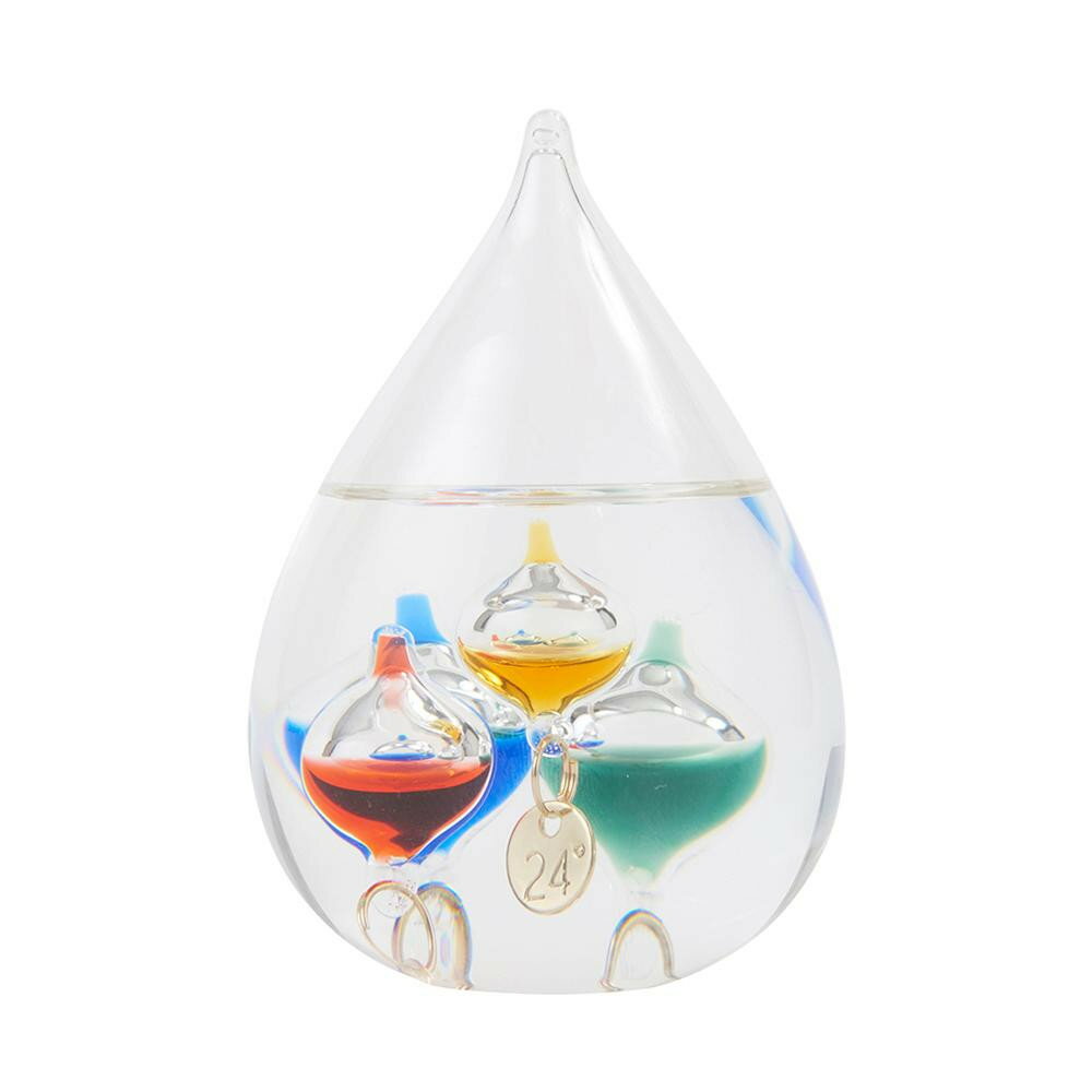 ころんとした可愛い形のガラスフロート温度計。ガリレオ・ガリレイが発見した、液体の比重が温度によって変化する原理を使って作られた温度計です。ガラス球が温度によって上下しますので、インテリアとして置くだけでも目を楽しませてくれます。ご自分用には...