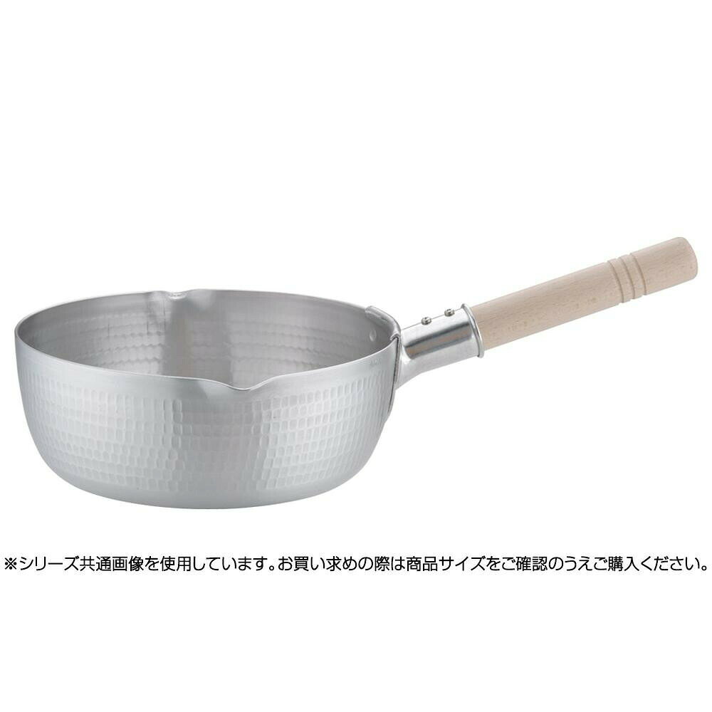 耐久性に優れたアルミ鍋。注ぎ口が両側にある雪平鍋です。サイズ内径24cm×深さ90mm個装サイズ：26.0×41.0×13.0cm重量0.73kg個装重量：1000g仕様容量:3.2L板厚:2.4mm生産国日本耐久性に優れたアルミ鍋。注ぎ口...