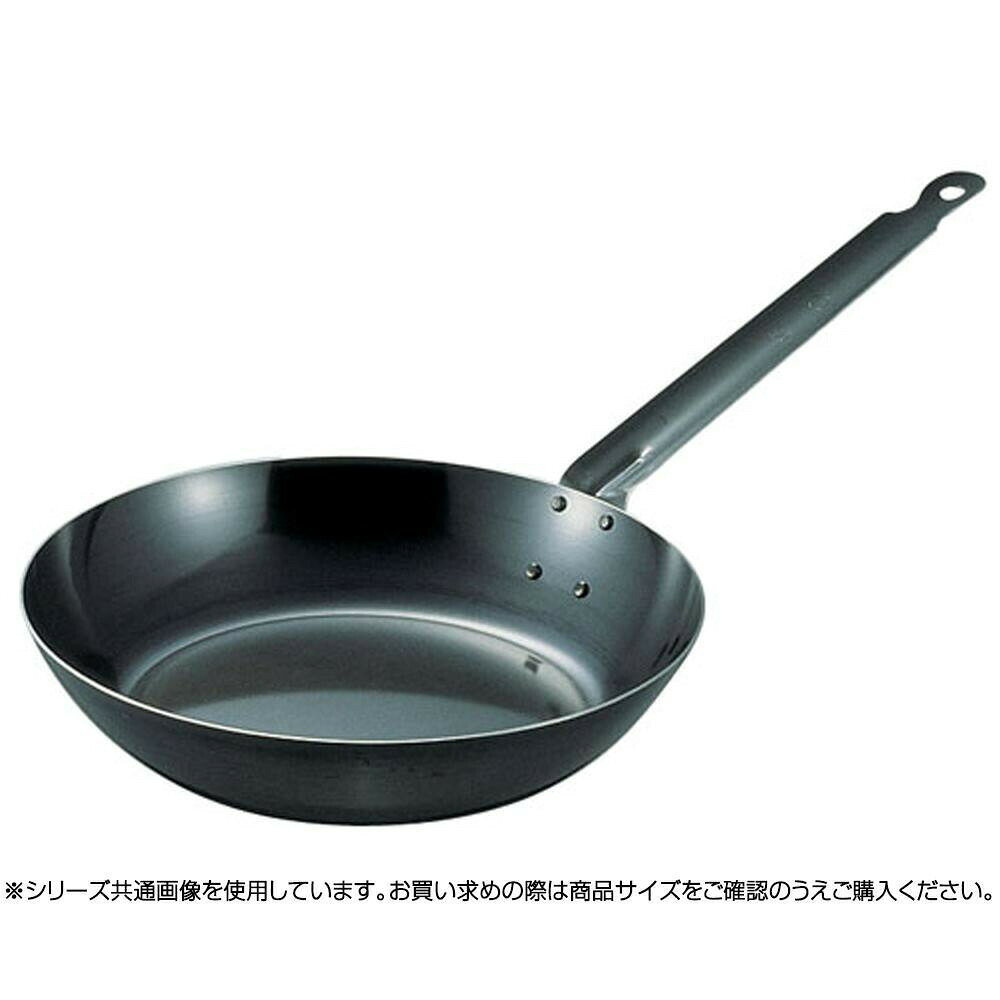 幅広くお使いいただけます!IH対応の厚板フライパンです!サイズ内径400×深さ78mm、底径290mm個装サイズ：42.0×47.0×12.0cm重量3.47kg個装重量：3750g仕様IH対応板厚:2.3mm生産国日本幅広くお使いいただけ...