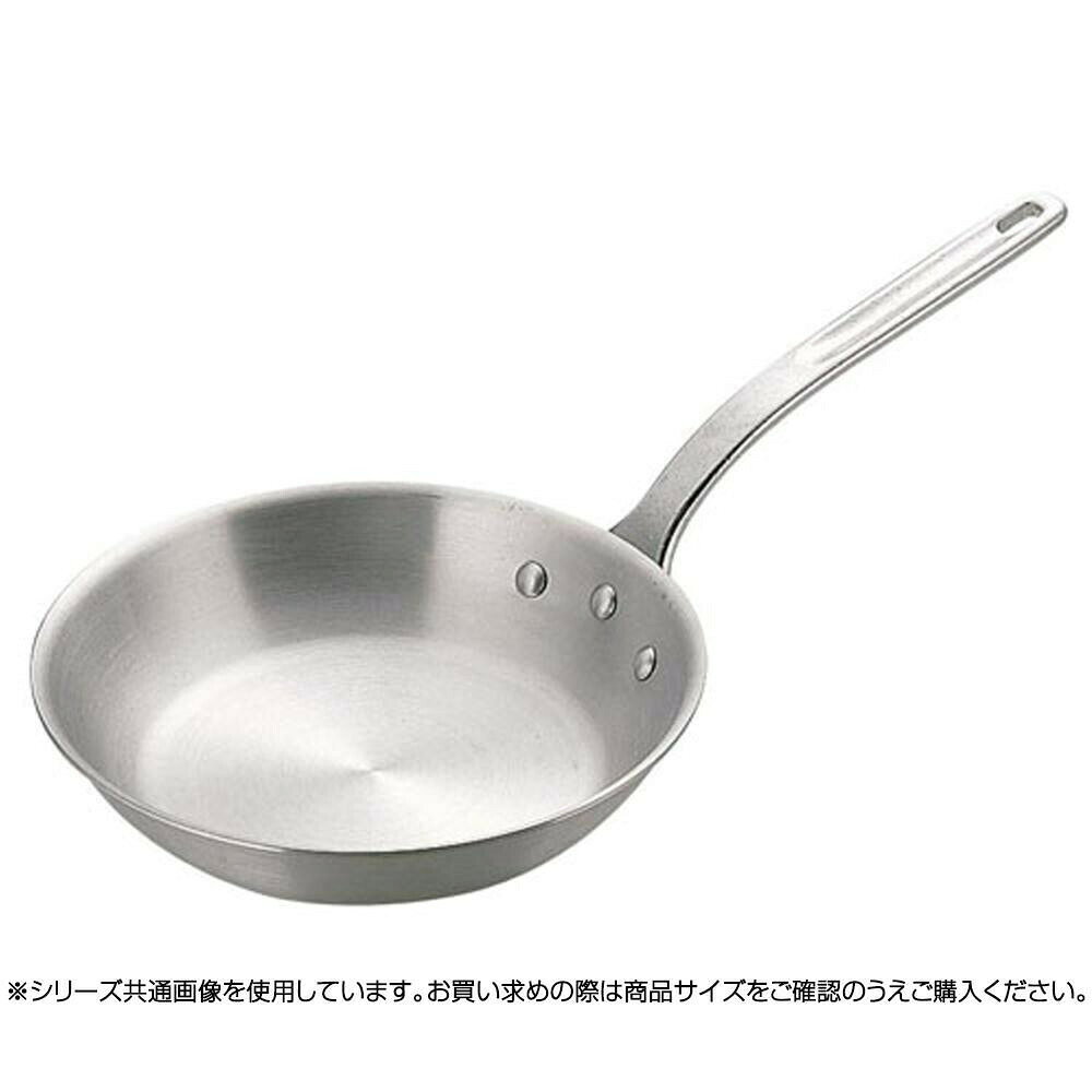 IH対応フライパン。底が厚いフライパンです。熱変形に強いので長くお使いいただけます。サイズ外径320×深さ66mm、底径185mm個装サイズ：32.0×47.0×10.0cm重量1.29kg個装重量：1600g仕様IH対応内径:30cm底厚...
