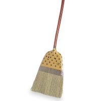 ちょっと懐かしい。昔ながらの、座敷ホーキです。天然草でやさしくお掃除できます。サイズ全長:13.5cm個装サイズ：40×143×1.5cm重量約525g個装重量：525g素材・材質毛:天然草、柄:竹柄にカシュウ塗り製造国日本ちょっと懐かしい...