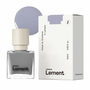 ヴィンテージパープルを少しプラス明るいアッシュグレーにヴィンテージパープルを少しプラスしたカラーです。使用上の注意※爪に異常のあるときや爪にあわないときにはご使用を中止して下さい。※マニキュアうすめ液等を加える場合ビン上部に十分な空間を残し...