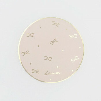 持ち運びに便利な軽量ダブルミラー約38gの軽量ミラー!コンパクトサイズなのでお出かけ先でのメイク直しに!等倍鏡と拡大鏡の2面鏡タイプです。卵より軽い、持ち運びに便利なコンパクトミラー!等倍鏡は高反射の鏡を使用し、鮮明度UP!ガーリーなリボン...