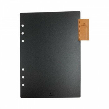 ビタリータのストレッチペンホルダーA5サイズのノートタイプ、ペン収納がないタイプの手帳へ、ペンを携帯できるようにするためのストレッチペンホルダーです。もちろん、すでにペンホルダーが付属しているタイプの手帳へ、お気に入りのペンの携帯を増やした...