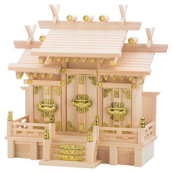 従来型の三社タイプの神棚お神札は欄干と扉をそれぞれ外して納めます。左右扉にはお神札は入りません。【注意事項】※自然素材のためヤニが発生する場合がございますが、品質に問題はございません。※発生した場合の対処方法…エタノール(その他アルコールや...