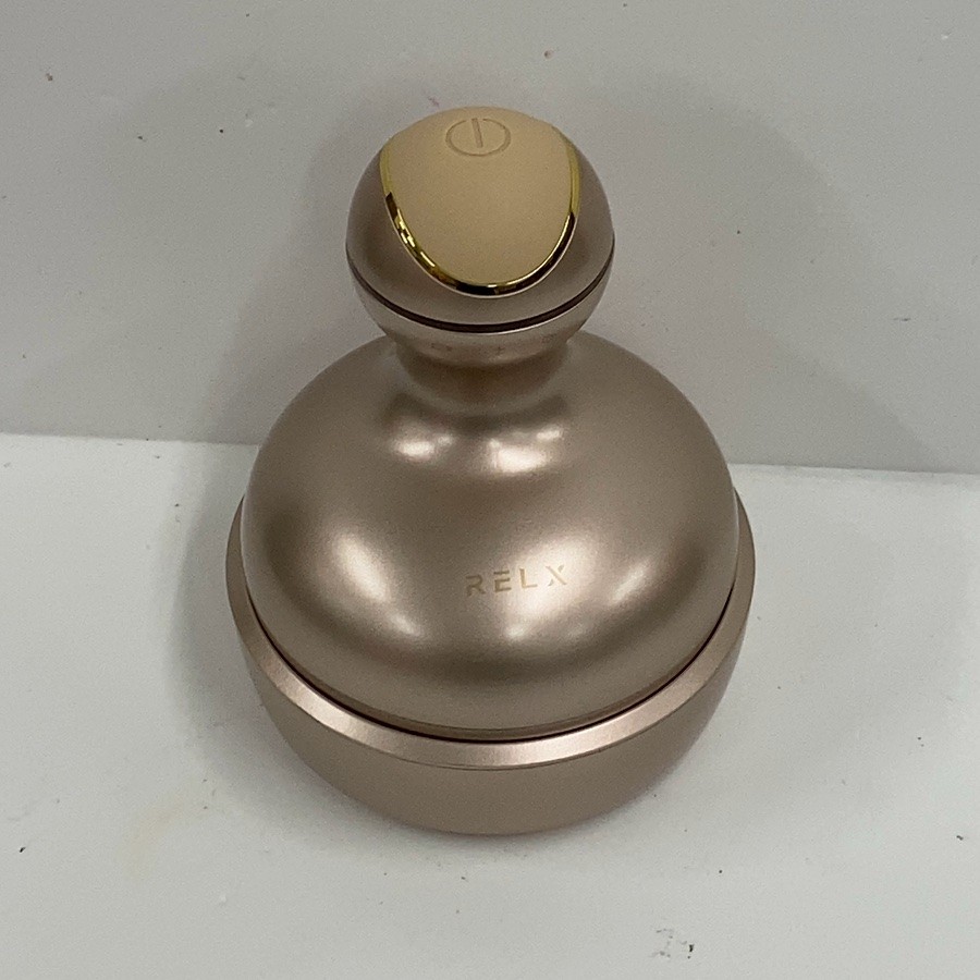 【製品仕様】　　　　　　　　　　　 商品名　：■RELX HEAD SPA リラックスヘッドスパ 頭皮エステ　　　　　　　　　　　 JANコード　：4589768824968　　　　　　　　　　　 メーカー　：RELX　　　　　　　　　　　...