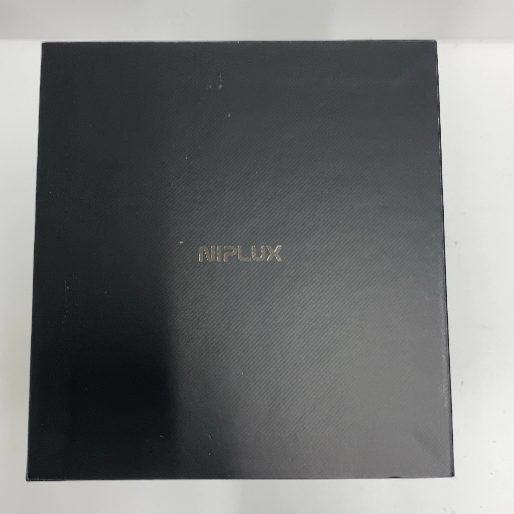 【製品仕様】　　　　　　　　　　　 商品名　：NIPLUX ニップラックス EMS ヘッドスパ NP-HS22BK-EMS-TV　　　　　　　　　　　 JANコード　：4570056340932　　　　　　　　　　　 メーカー　：株式会社日...