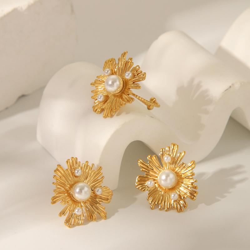 ・素材: ステンレス・タイプ: オープンリング、リング・セット内容: ブレスレット、ピアス・柄: 植物、花柄・スタイル: トレンド・メッキ加工: PVDゴールド・流行要素: 花・スタイル分類: 個性派スタイル・カテゴリ: セットアクセサリー...