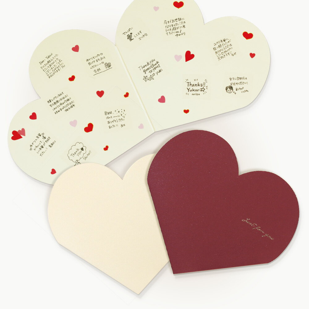 無料簡易ラッピング承ります。 可愛いハート型が印象的！ 小ぶりで贈りやすいサイズの スクラップカード。 光沢のある表紙に 箔押しのロゴを入れました。 本体サイズ：W168×H170mm（二つ折り時） 封筒サイズ：W190×H195mm 封筒...