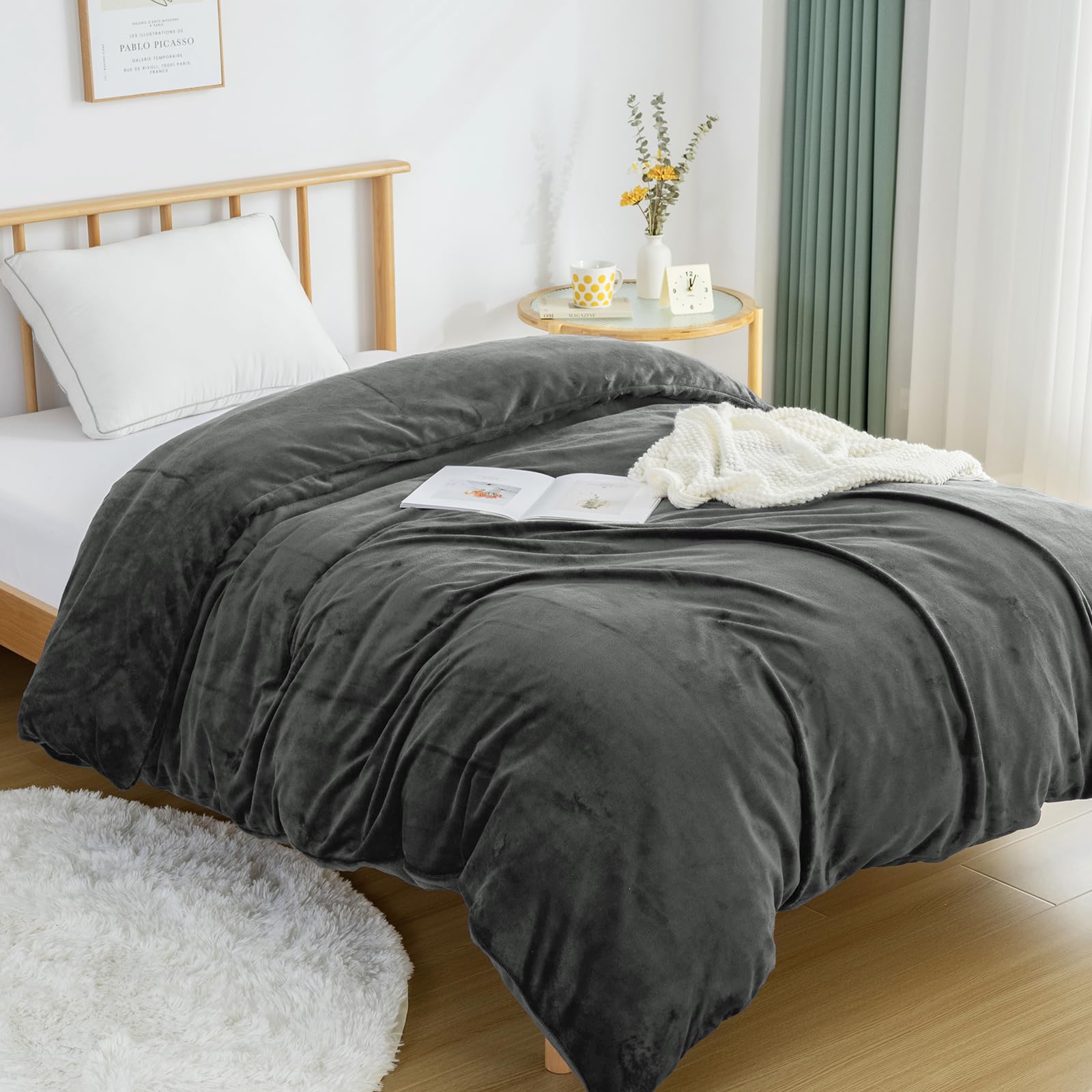 ・ダークグレー シングル・150X210cm ・・:ダークグレーze:シングル・150X210cm・?ふんわりとろける肌触り掛け布団カバーフランネル生地をつくる、細やかなマイクロファイバー繊維がたっぷり空気を含むので、しっかりと暖かさを保温...