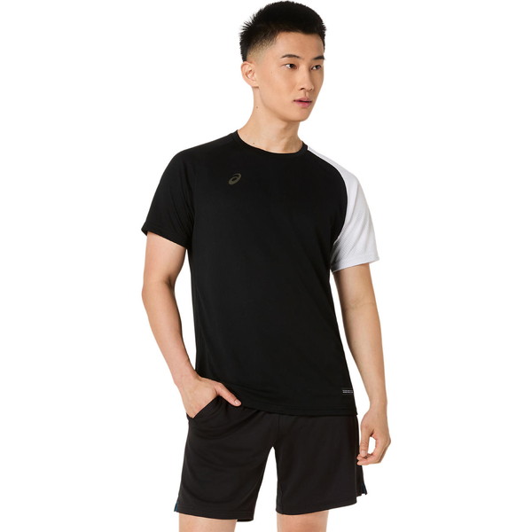 吸汗速乾性に優れたポリエステルニット素材のグラフィックTシャツ◯ウェア・ASICS JAPONISMコンセプトの昇華グラフィック採用・ひとつのデザインパターンから複数の型取りによって作成された世界で唯一のアイテム・吸汗速乾性を追求したポリエ...