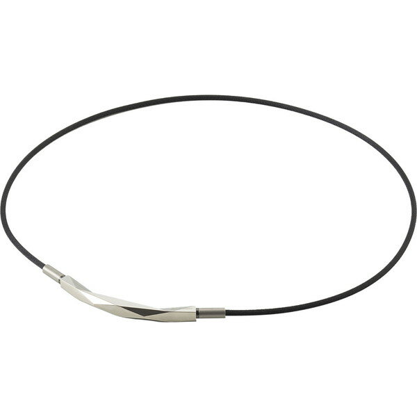 首元を魅せる、強さと優雅さの象徴。首に沿って弧を描く美しいフォルムのトップは、ダイヤモンドのようにカットを施すことで光を反射し、高級感あふれる華やかな首元を演出。留め具は左右どちらからでも簡単に着脱が出来る仕様。◯グッズ その他日本【023...